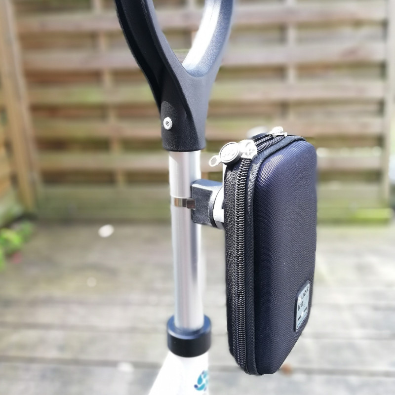 Canne quadripode à roulettes Wheeleo - Canne de marche